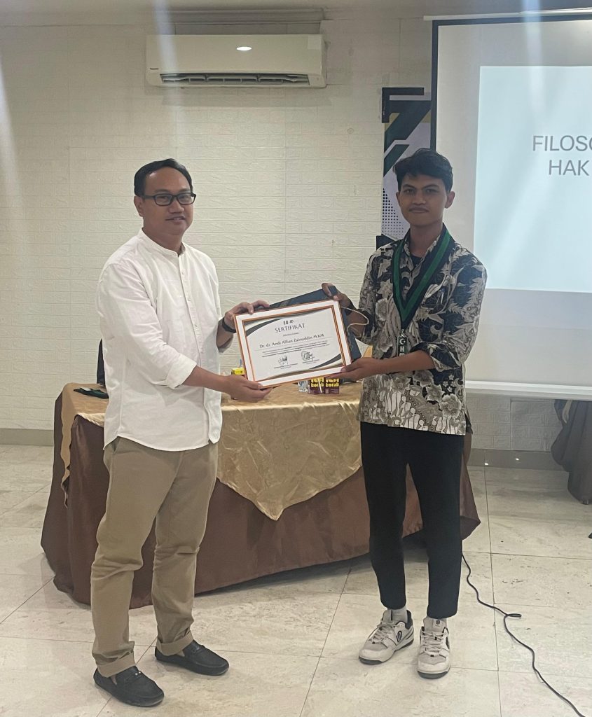 Dr. dr.Andi Alfian Zainuddin M.KM: Filosofi Kesehatan sebagai Hak Dasar ...